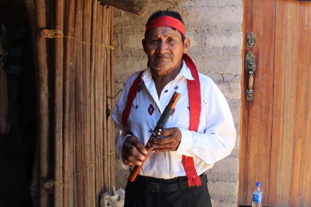 Daniel, el danzante del “baile de los Negritos” de Guatajiagua - UNIVONews